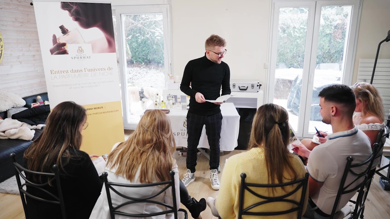 Mag' in France | Beauté | Marcus Spurway, le parfumeur à domicile